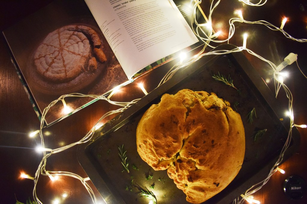 Moroccan M’hanncha, Spiced Vegetables in a Pastry Casing – Life Is Oh ...
